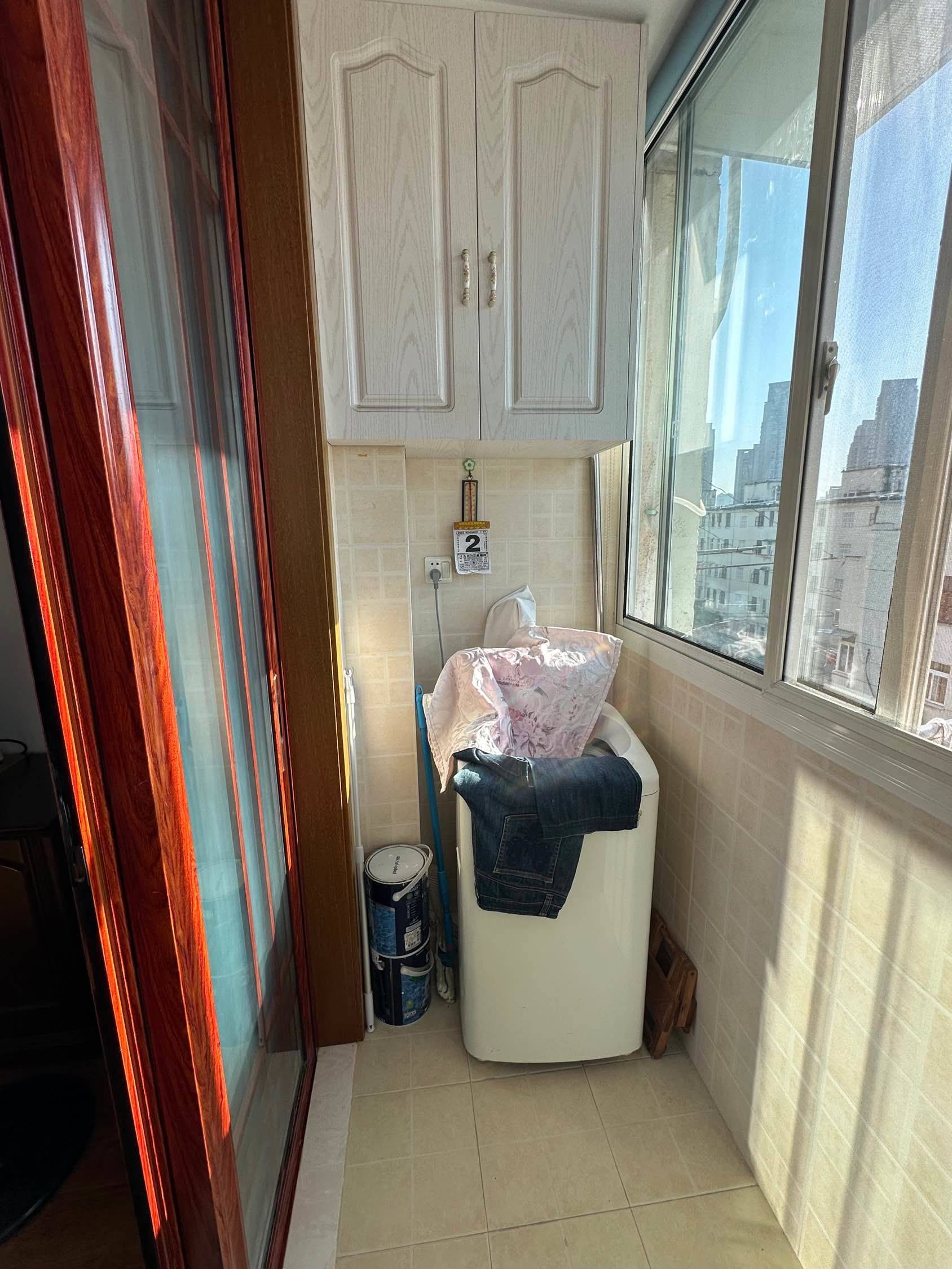 Shanghai-Jing‘An-Cozy Home-Clean&Comfy-No Gender Limit-Hustle & Bustle